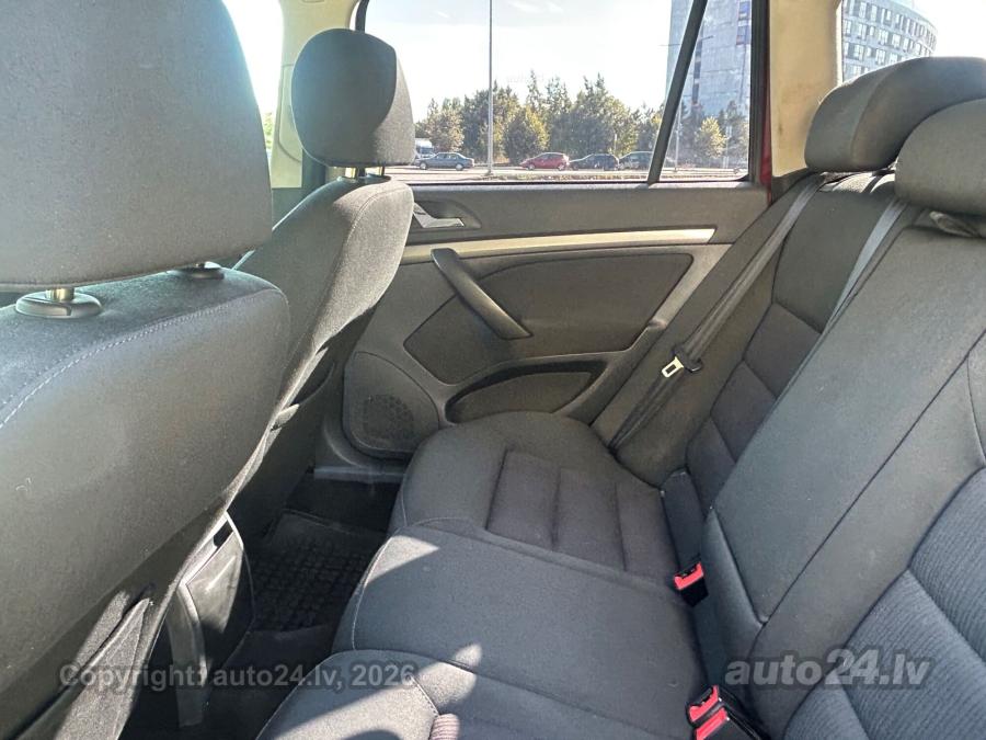 Sarkans Skoda Octavia 2008 Tallina, ar dzinēja tilpumu 2.00 L un nobraukumu 340 tūkst. km par 2599 €, foto 13 vietnē AUTOMOTO.COM.LV