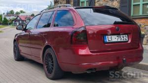 Sarkans Skoda Octavia 2009 Rēzekne, ar dzinēja tilpumu 1.90 L un nobraukumu 395 tūkst. km par 2700 €, foto 12 vietnē AUTOMOTO.COM.LV