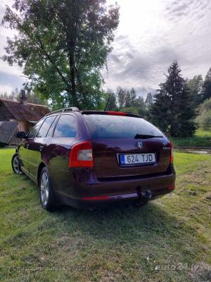 Sarkans Skoda Octavia 2011 Valga, ar dzinēja tilpumu 1.20 L un nobraukumu 217 tūkst. km par 3000 €, foto 4 vietnē AUTOMOTO.COM.LV