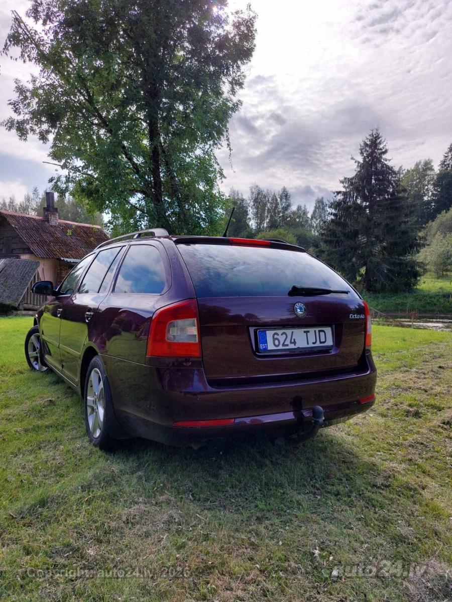 Sarkans Skoda Octavia 2011 Valga, ar dzinēja tilpumu 1.20 L un nobraukumu 217 tūkst. km par 3000 €, foto 4 vietnē AUTOMOTO.COM.LV