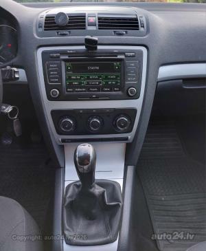 Sarkans Skoda Octavia 2011 Valga, ar dzinēja tilpumu 1.20 L un nobraukumu 217 tūkst. km par 3000 €, foto 9 vietnē AUTOMOTO.COM.LV