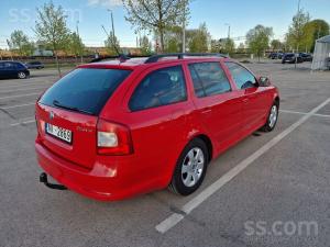 Sarkans Skoda Octavia 2012 Rīga, ar dzinēja tilpumu 1.60 L un nobraukumu 292 tūkst. km par 6890 €, foto 4 vietnē AUTOMOTO.COM.LV
