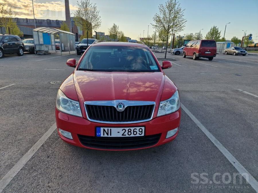 Sarkans Skoda Octavia 2012 Rīga, ar dzinēja tilpumu 1.60 L un nobraukumu 292 tūkst. km par 6890 €, foto 14 vietnē AUTOMOTO.COM.LV