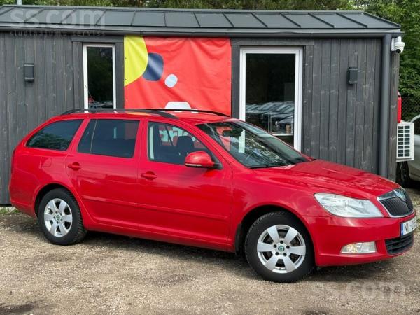 Red Skoda Octavia 2012 in Riga, with an engine capacity of 1.60 L and mileage of 314 thousand km for 3400 €, photo 1 on AUTOMOTO.COM.LV