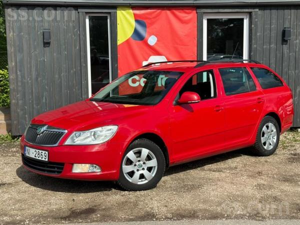 Red Skoda Octavia 2012 in Riga, with an engine capacity of 1.60 L and mileage of 314 thousand km for 3400 €, photo 3 on AUTOMOTO.COM.LV