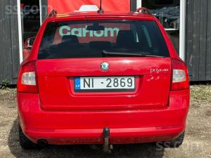 Sarkans Skoda Octavia 2012 Rīga, ar dzinēja tilpumu 1.60 L un nobraukumu 314 tūkst. km par 3400 €, foto 6 vietnē AUTOMOTO.COM.LV