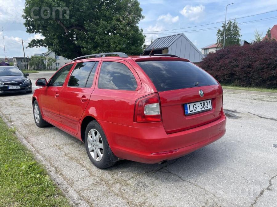 Sarkans Skoda Octavia 2012 Tukums, ar dzinēja tilpumu 1.60 L un nobraukumu 0 tūkst. km par 1999 €, foto 5 vietnē AUTOMOTO.COM.LV