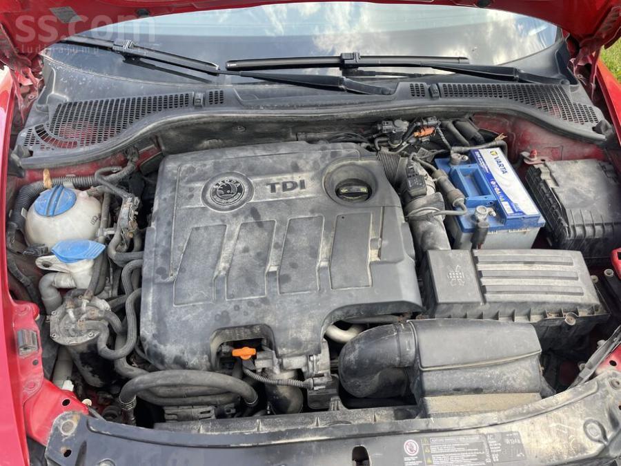 Sarkans Skoda Octavia 2012 Tukums, ar dzinēja tilpumu 1.60 L un nobraukumu 0 tūkst. km par 1999 €, foto 9 vietnē AUTOMOTO.COM.LV