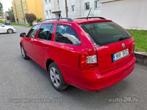 Sarkans Skoda Octavia 2012 Tallina, ar dzinēja tilpumu 1.20 L un nobraukumu 0 tūkst. km par 999 €, foto 3 vietnē AUTOMOTO.COM.LV