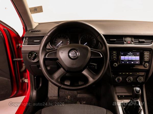 Red Skoda Octavia 2013 in Tallinn, with an engine capacity of 1.60 L and mileage of 350 thousand km for 3000 €, photo 11 on AUTOMOTO.COM.LV