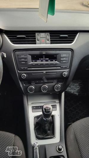 Sarkans Skoda Octavia 2013 Kauņa, ar dzinēja tilpumu 1.40 L un nobraukumu 302 tūkst. km par 5555 €, foto 19 vietnē AUTOMOTO.COM.LV