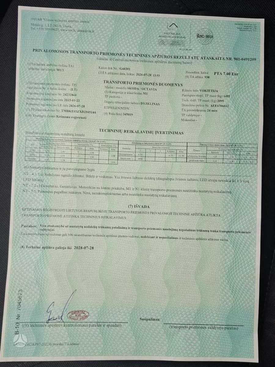 Красный Шкода Октавия 2013 в Утена, объемом двигателя 1.97 л и пробегом 345 тыс. км за 3800 €, фото 9 на AUTOMOTO.COM.LV