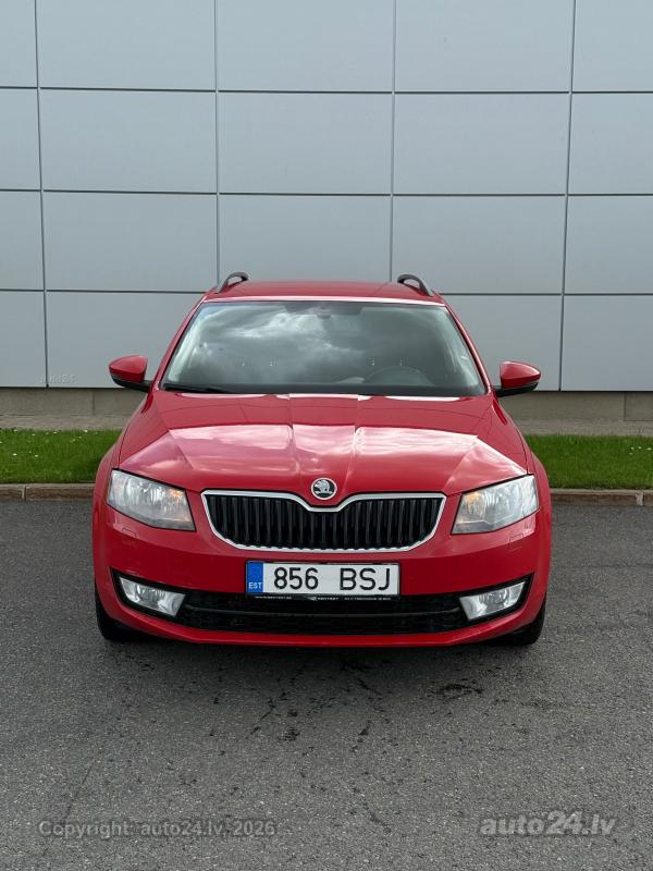 Skoda Octavia 2013 in Tartu on AUTOMOTO.COM.LV Red Skoda Octavia 2013 in Tartu, with an engine capacity of 1.60 L and mileage of 307 thousand km for 4200 €, photo 3 on AUTOMOTO.COM.LV