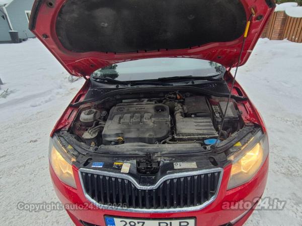 Sarkans Skoda Octavia 2014 Tallina, ar dzinēja tilpumu 1.60 L un nobraukumu 248 tūkst. km par 4000 €, foto 4 vietnē AUTOMOTO.COM.LV