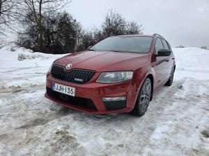 Red Skoda Octavia 2014 in Vilnius, with an engine capacity of 1.97 L and mileage of 326 thousand km for 7900 €, photo 2 on AUTOMOTO.COM.LV