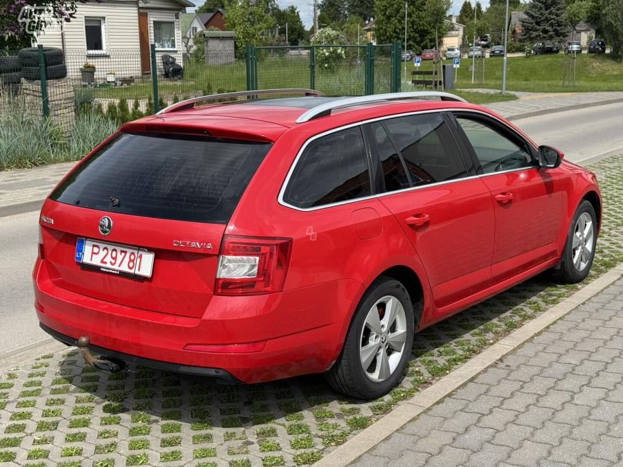 Red Skoda Octavia 2014 in Ukmerge, with an engine capacity of 2.00 L and mileage of 362 thousand km for 3950 €, photo 6 on AUTOMOTO.COM.LV