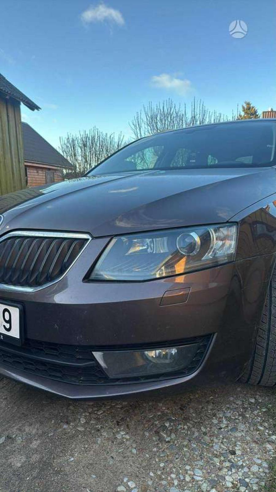 Red Skoda Octavia 2014 in Silale, with an engine capacity of 1.60 L and mileage of 325 thousand km for 4700 €, photo 10 on AUTOMOTO.COM.LV