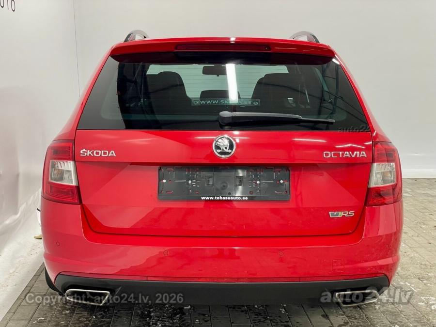 Red Skoda Octavia 2015 in Tartu, with an engine capacity of 2.00 L and mileage of 197 thousand km for 11500 €, photo 4 on AUTOMOTO.COM.LV