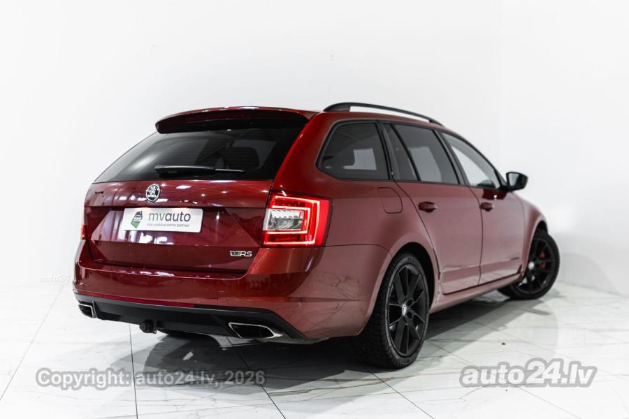 Sarkans Skoda Octavia 2015 Tallina, ar dzinēja tilpumu 2.00 L un nobraukumu 294 tūkst. km par 6990 €, foto 9 vietnē AUTOMOTO.COM.LV