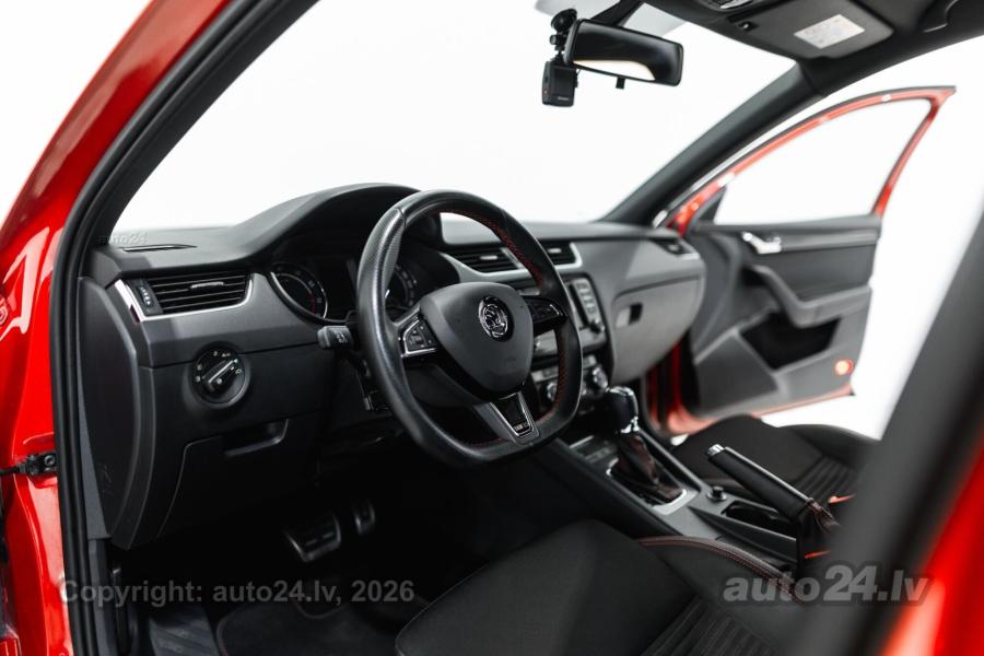 Sarkans Skoda Octavia 2015 Tallina, ar dzinēja tilpumu 2.00 L un nobraukumu 294 tūkst. km par 6990 €, foto 13 vietnē AUTOMOTO.COM.LV