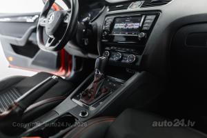 Sarkans Skoda Octavia 2015 Tallina, ar dzinēja tilpumu 2.00 L un nobraukumu 294 tūkst. km par 6990 €, foto 23 vietnē AUTOMOTO.COM.LV