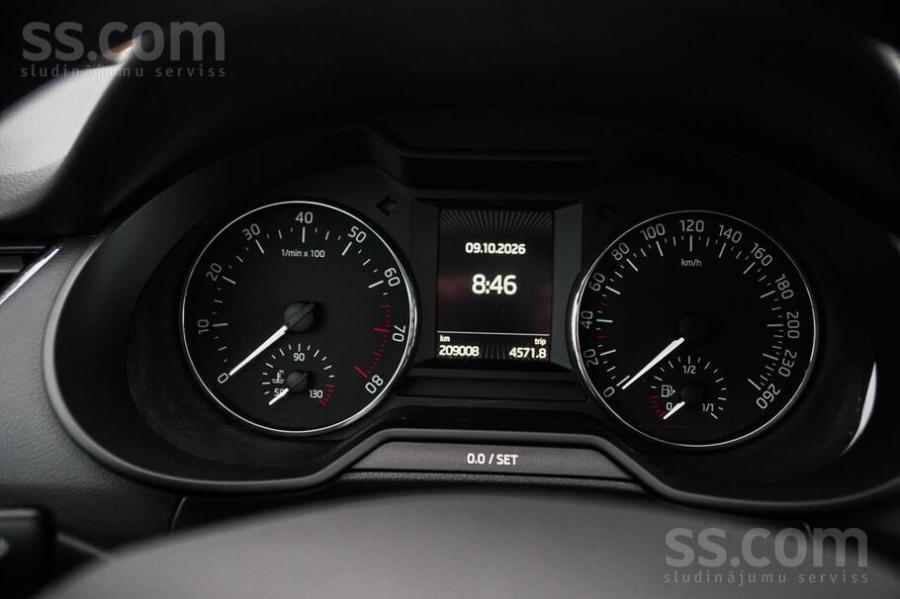 Red Skoda Octavia 2015 in Riga, with an engine capacity of 1.80 L and mileage of 209 thousand km for 8990 €, photo 22 on AUTOMOTO.COM.LV