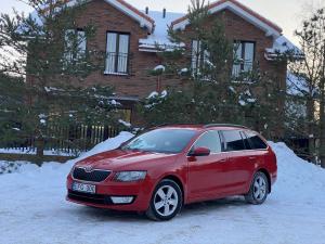 Red Skoda Octavia 2016 in Klaipeda, with an engine capacity of 1.97 L and mileage of 290 thousand km for 5000 €, photo 4 on AUTOMOTO.COM.LV