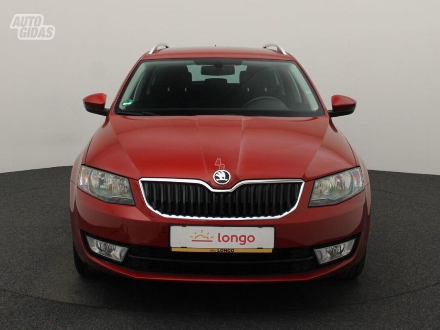 Red Skoda Octavia 2016 in Vilnius, with an engine capacity of 1.80 L and mileage of 268 thousand km for 8599 €, photo 3 on AUTOMOTO.COM.LV