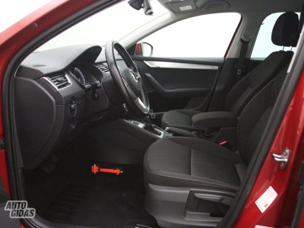 Red Skoda Octavia 2016 in Vilnius, with an engine capacity of 1.80 L and mileage of 268 thousand km for 8599 €, photo 4 on AUTOMOTO.COM.LV