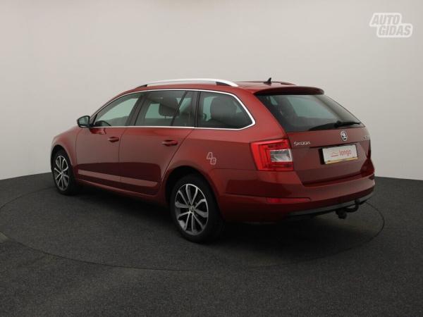 Red Skoda Octavia 2016 in Vilnius, with an engine capacity of 1.80 L and mileage of 268 thousand km for 8599 €, photo 7 on AUTOMOTO.COM.LV