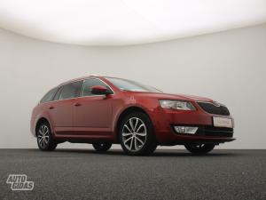 Red Skoda Octavia 2016 in Vilnius, with an engine capacity of 1.80 L and mileage of 268 thousand km for 8599 €, photo 11 on AUTOMOTO.COM.LV