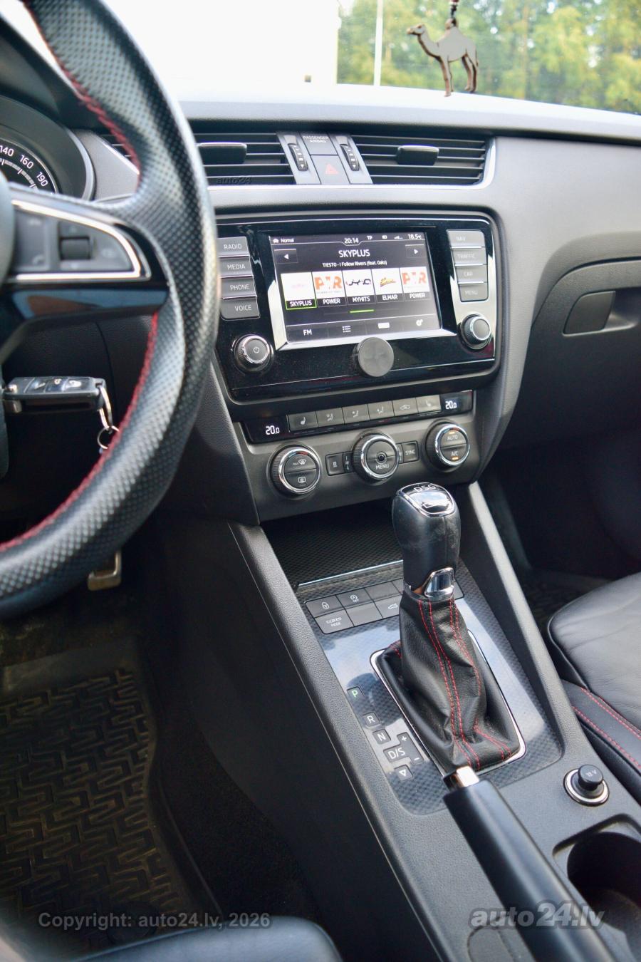 Sarkans Skoda Octavia 2016 Tallina, ar dzinēja tilpumu 2.00 L un nobraukumu 198 tūkst. km par 11500 €, foto 8 vietnē AUTOMOTO.COM.LV