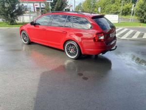Sarkans Skoda Octavia 2016 Panevēža, ar dzinēja tilpumu 1.97 L un nobraukumu 312 tūkst. km par 10999 €, foto 5 vietnē AUTOMOTO.COM.LV