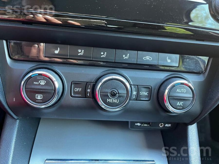 Sarkans Skoda Octavia 2017 Talsi, ar dzinēja tilpumu 1.60 L un nobraukumu 241 tūkst. km par 7500 €, foto 12 vietnē AUTOMOTO.COM.LV