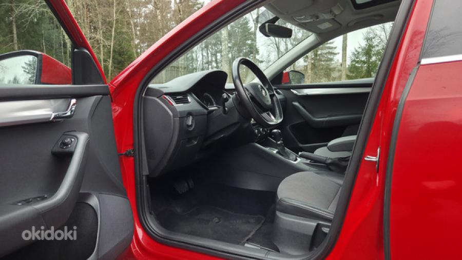 Red Skoda Octavia 2017 in Tallinn, with an engine capacity of 1.60 L and mileage of 263 thousand km for 8900 €, photo 10 on AUTOMOTO.COM.LV