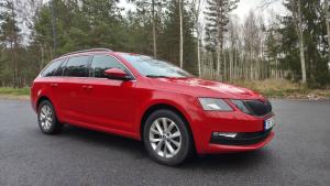 Red Skoda Octavia 2017 in Tallinn, with an engine capacity of 1.60 L and mileage of 263 thousand km for 8900 €, photo 17 on AUTOMOTO.COM.LV
