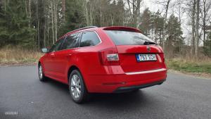 Red Skoda Octavia 2017 in Tallinn, with an engine capacity of 1.60 L and mileage of 263 thousand km for 8900 €, photo 23 on AUTOMOTO.COM.LV
