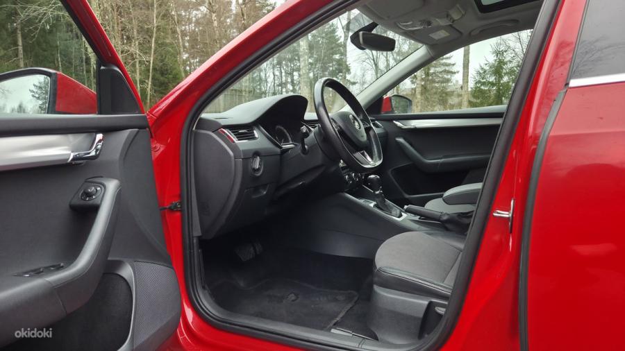 Red Skoda Octavia 2017 in Tallinn, with an engine capacity of 1.60 L and mileage of 263 thousand km for 8900 €, photo 26 on AUTOMOTO.COM.LV