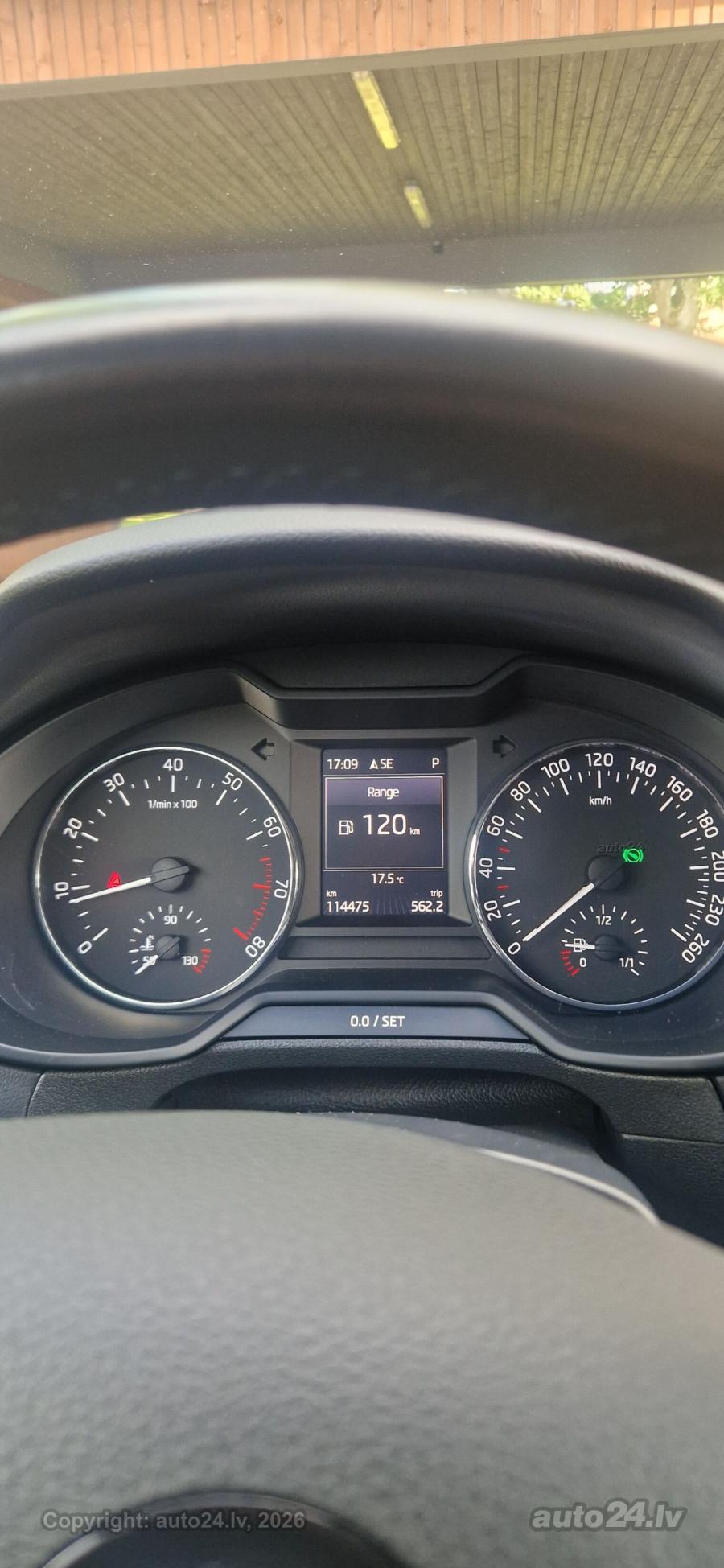 Sarkans Skoda Octavia 2017 Tallina, ar dzinēja tilpumu 1.40 L un nobraukumu 114 tūkst. km par 11800 €, foto 12 vietnē AUTOMOTO.COM.LV
