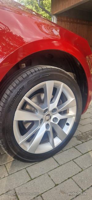 Sarkans Skoda Octavia 2017 Tallina, ar dzinēja tilpumu 1.40 L un nobraukumu 114 tūkst. km par 11800 €, foto 15 vietnē AUTOMOTO.COM.LV