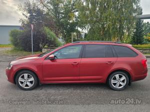 Red Skoda Octavia 2017 in Paide, with an engine capacity of 1.00 L and mileage of 136 thousand km for 6990 €, photo 4 on AUTOMOTO.COM.LV