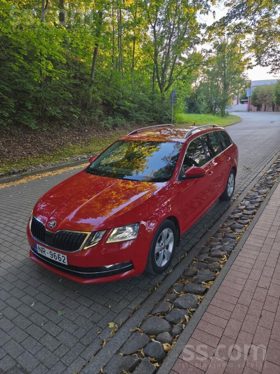 Red Skoda Octavia 2018 in Bauska, with an engine capacity of 1.60 L and mileage of 255 thousand km for 10780 €, photo 3 on AUTOMOTO.COM.LV