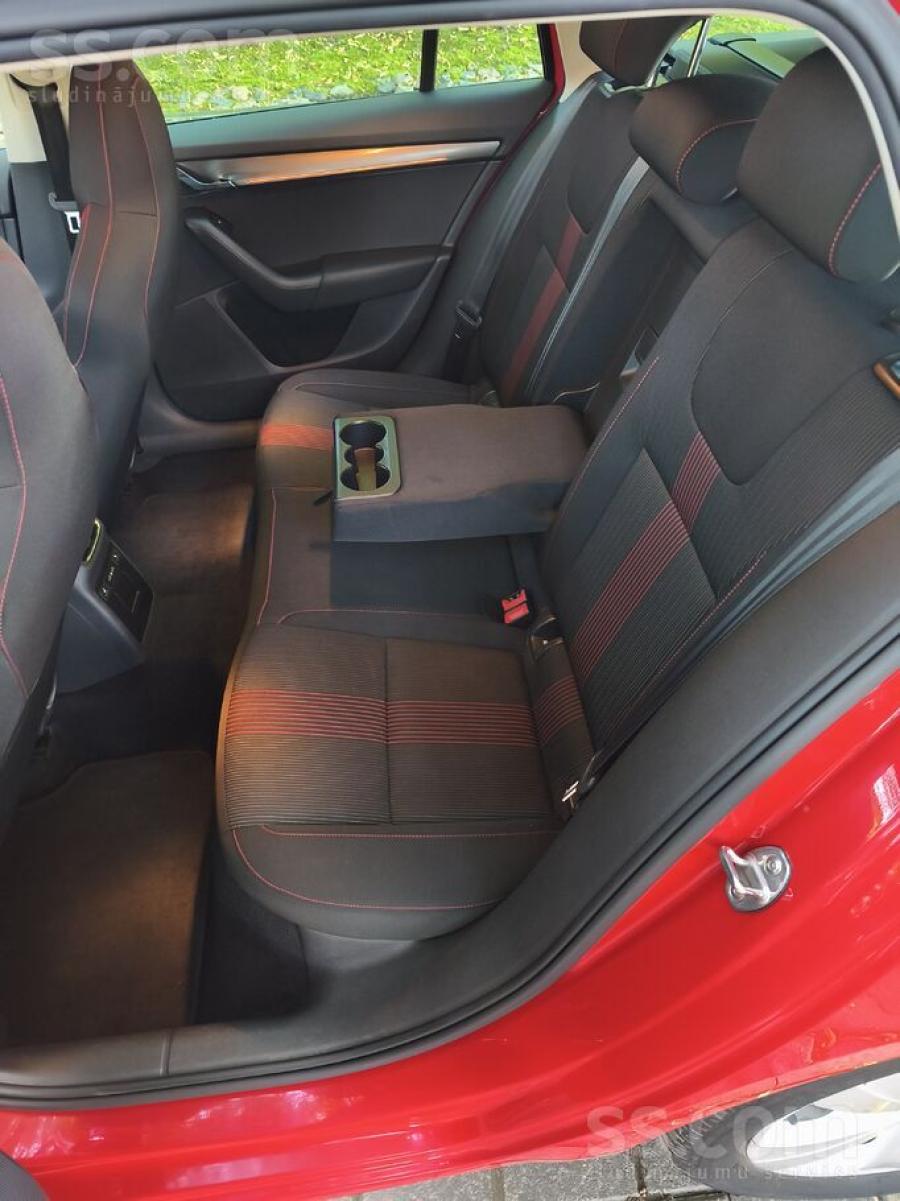 Red Skoda Octavia 2018 in Bauska, with an engine capacity of 1.60 L and mileage of 255 thousand km for 10780 €, photo 10 on AUTOMOTO.COM.LV