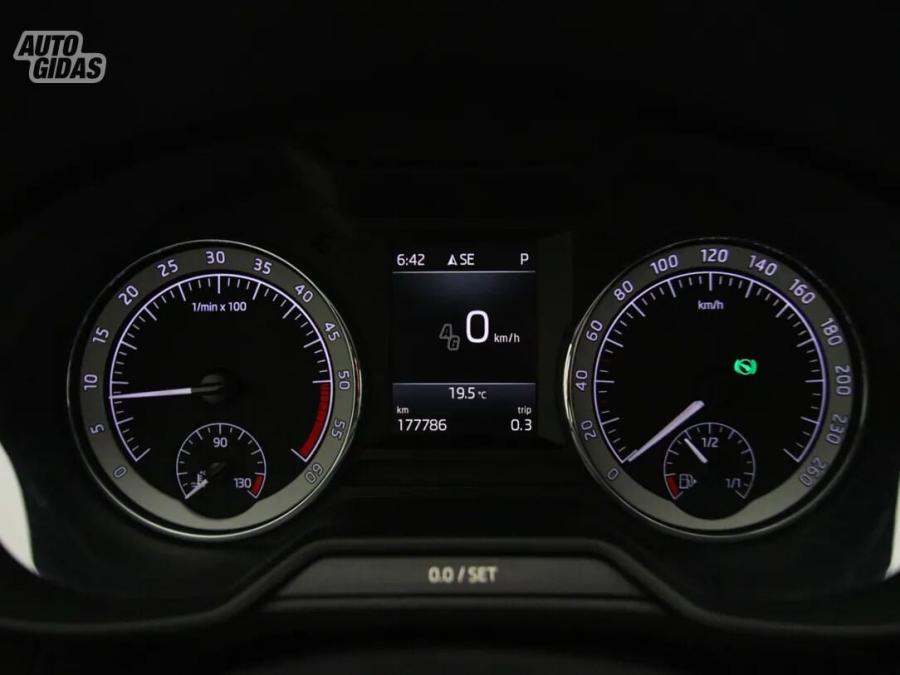 Красный Шкода Октавия 2018 в Вильнюс, объемом двигателя 1.60 л и пробегом 178 тыс. км за 10899 €, фото 20 на AUTOMOTO.COM.LV