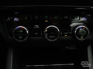Красный Шкода Октавия 2018 в Вильнюс, объемом двигателя 1.60 л и пробегом 178 тыс. км за 10899 €, фото 21 на AUTOMOTO.COM.LV