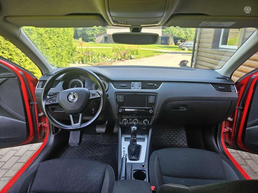 Sarkans Skoda Octavia 2018 Viļņa, ar dzinēja tilpumu 1.97 L un nobraukumu 118 tūkst. km par 9500 €, foto 11 vietnē AUTOMOTO.COM.LV