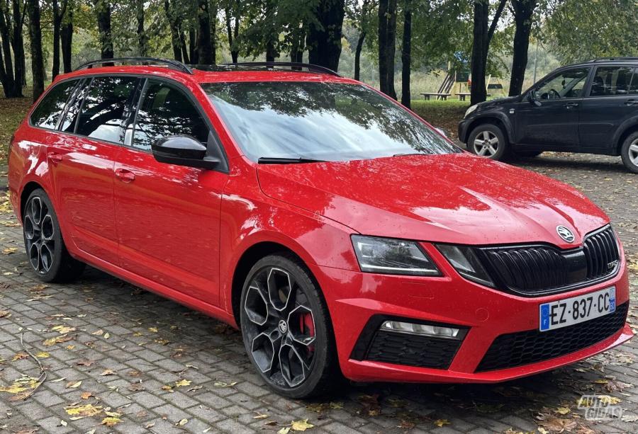Red Skoda Octavia 2018 in Taurage, with an engine capacity of 2.00 L and mileage of 185 thousand km for 15500 €, photo 3 on AUTOMOTO.COM.LV