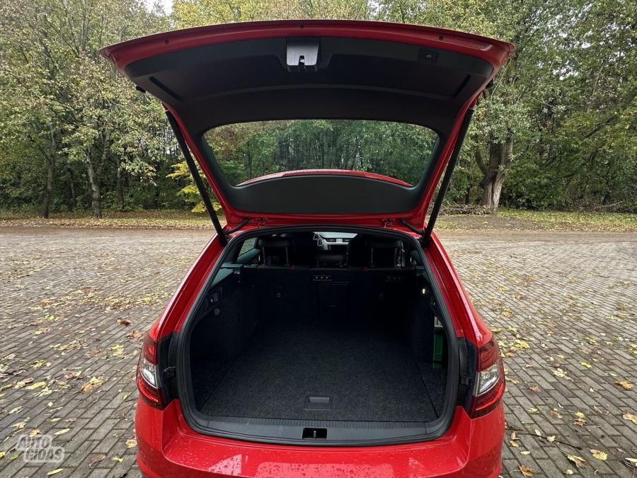 Red Skoda Octavia 2018 in Taurage, with an engine capacity of 2.00 L and mileage of 185 thousand km for 15500 €, photo 10 on AUTOMOTO.COM.LV