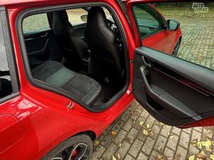 Red Skoda Octavia 2018 in Taurage, with an engine capacity of 2.00 L and mileage of 185 thousand km for 15500 €, photo 11 on AUTOMOTO.COM.LV