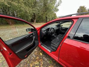 Red Skoda Octavia 2018 in Taurage, with an engine capacity of 2.00 L and mileage of 185 thousand km for 15500 €, photo 18 on AUTOMOTO.COM.LV